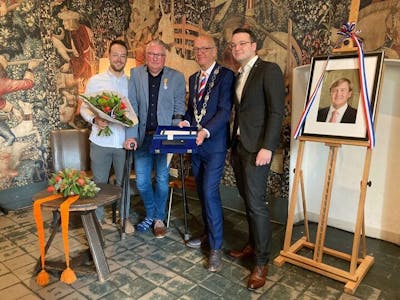 Jan Beursken en Frank Buiting v.v. Sprinkhanen lid in de orde van ...